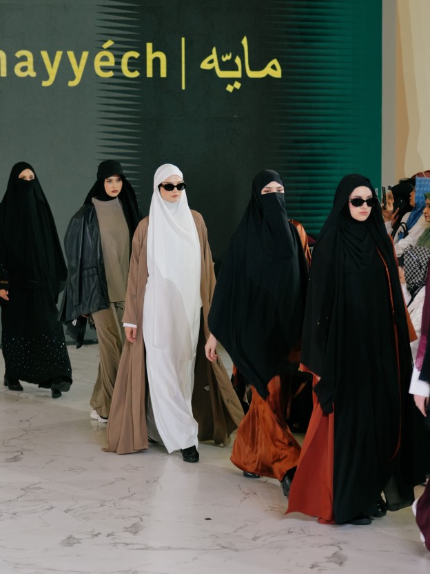 Kolaborasi dalam “Synthesis” di Fashion Nation 2025