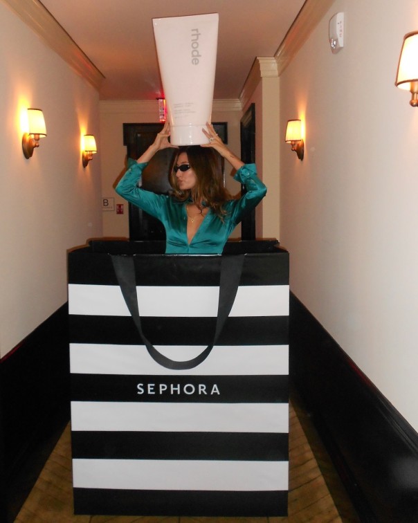 Akhirnya! Rhode Resmi Debut di Sephora