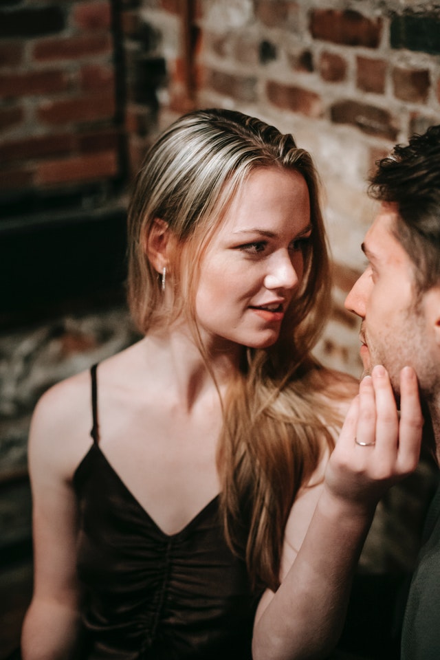 Wajib Coba! Gombalan Lucu Bikin Baper Untuk Pacarmu