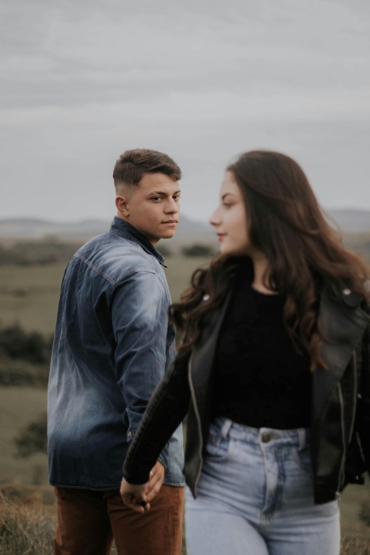 10 Daftar Nama Panggilan untuk Pacar yang Bisa Kamu Gunakan